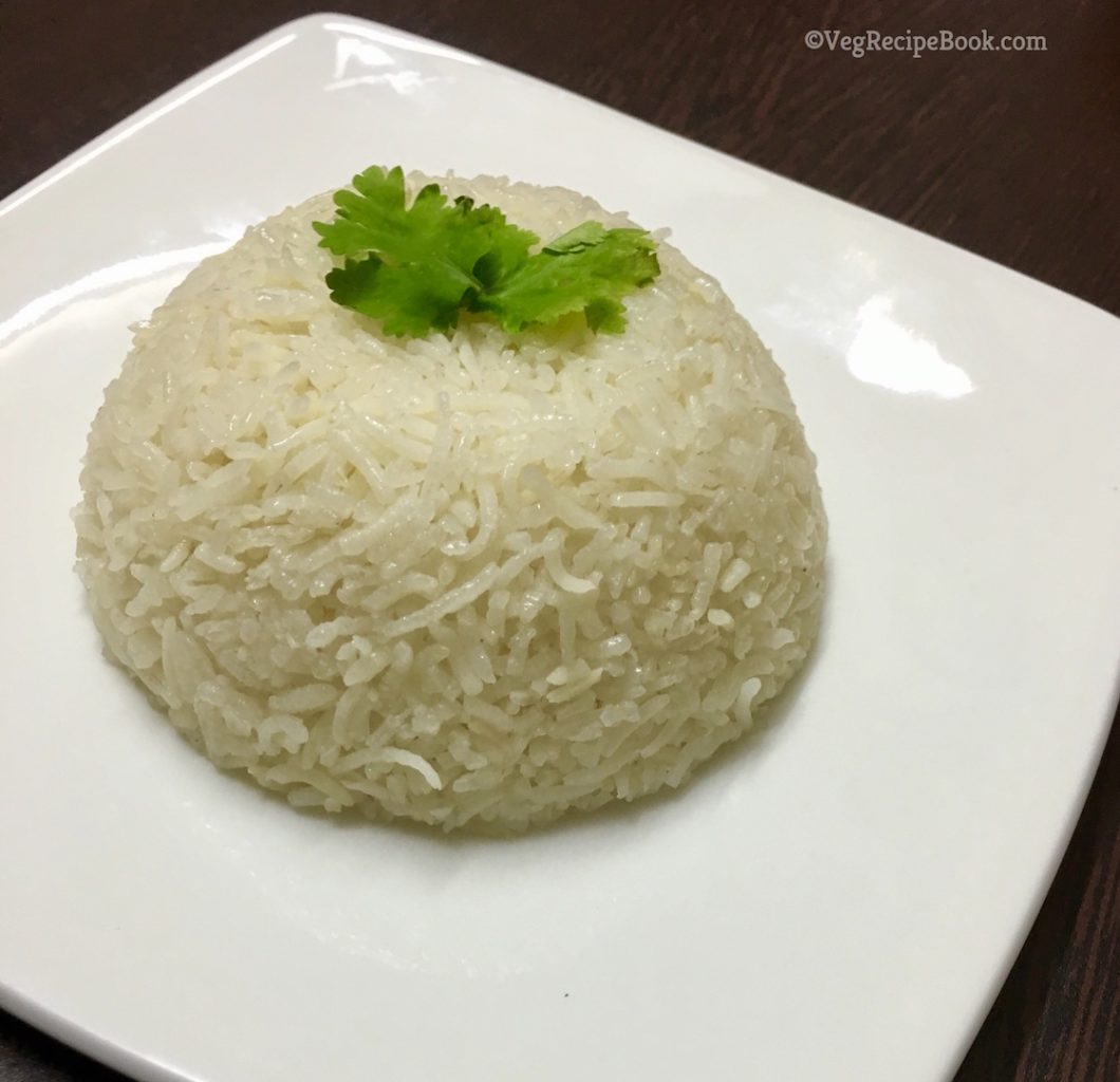Perfect Steamed Rice Recipe | Fluffy Boiled Rice Recipe - The Garus Kitchen