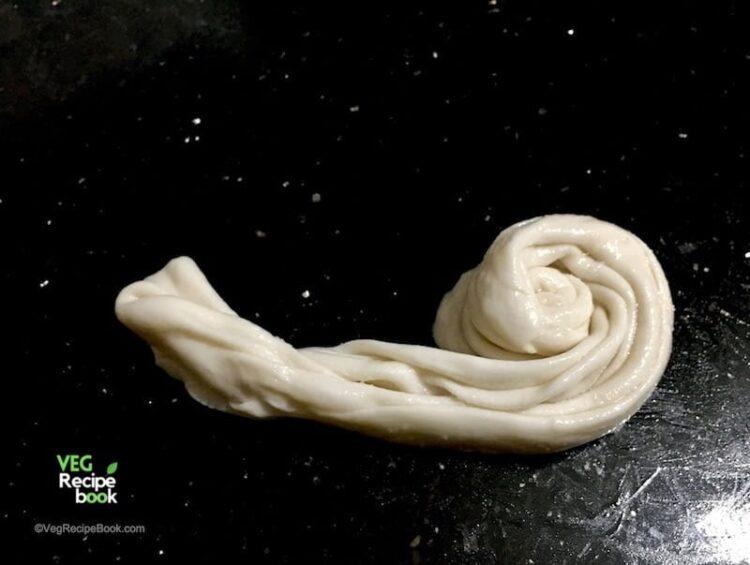 Coin Parotta Recipe | Malabar Paratha Recipe - The Garus Kitchen