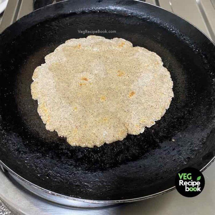 Singhara Atta Paratha Recipe for Navratri Fast - The Garus Kitchen